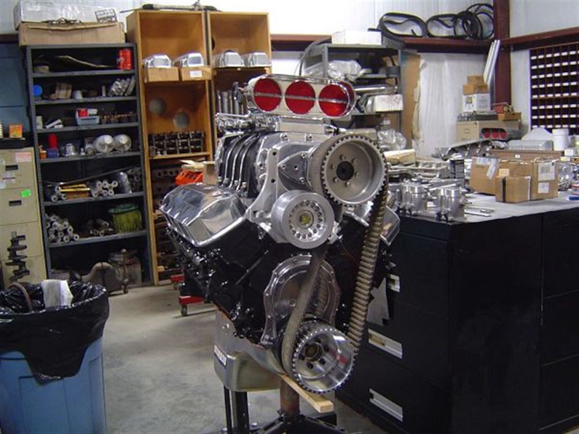 Race cars Chevy 427 SUPERCHARGED BBC WITH EFI Race cars Chevy 427 SUPERCHARGED BBC WITH EFI